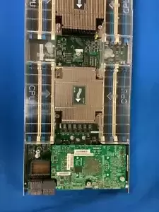 Cisco UCSB-B200-M4 V01 Blade Server Chassis 73-15862-04 No RAM and CPU